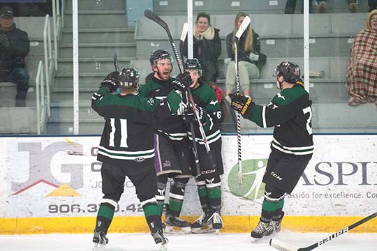 Dreams dashed: Papermakers prove to be too much for Pioneers in title ...